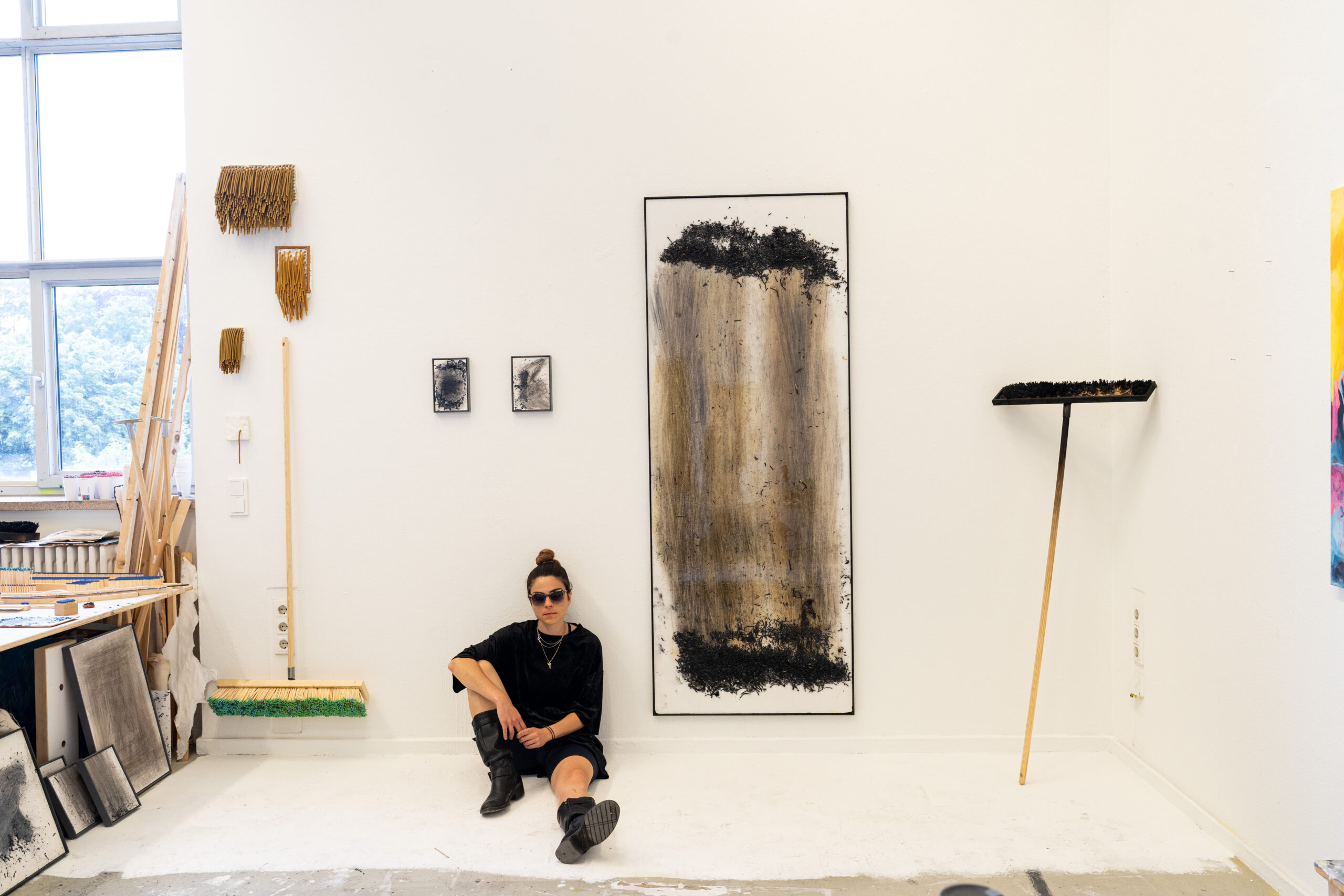 Laura Killer - Sunday-S Gallery